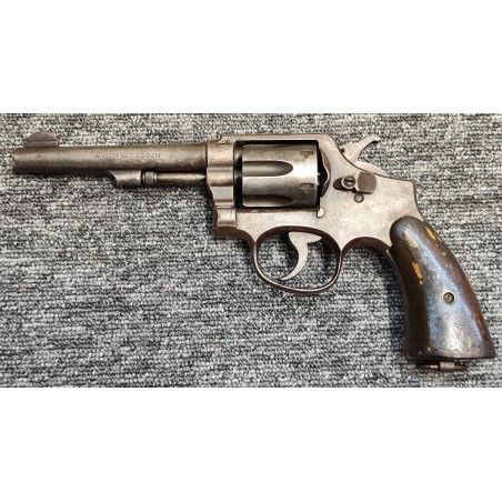REVOLVER SMITH & WESSON MOD K38/200