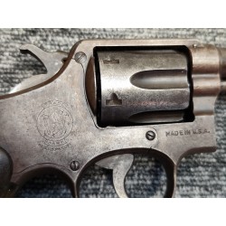 REVOLVER SMITH & WESSON MOD K38/200